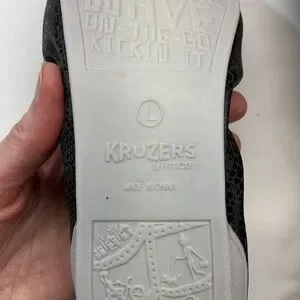 Kruzers | Shoes | Kruzers By Fit Kicks Foldable Shoes Flats Black Snake ...